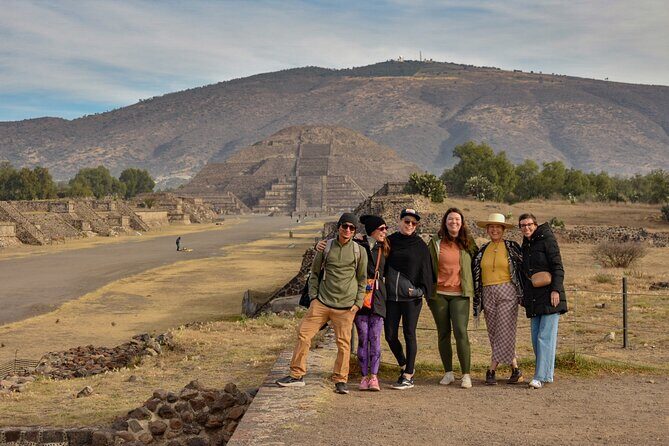 Pyramids of Teotihuacan and restaurant la Gruta (Original) - What Sets This Tour Apart
