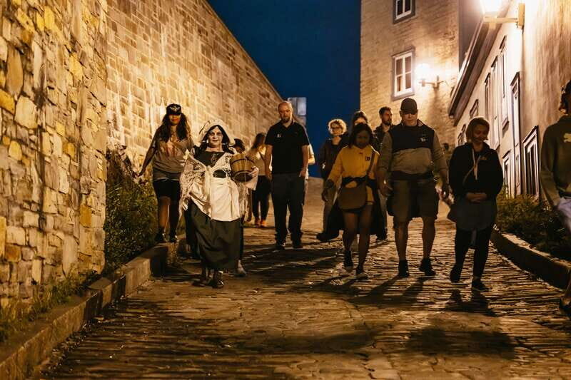 Quebec Interactive Street Theatre: "Crimes in New France" - The Value of the Tour