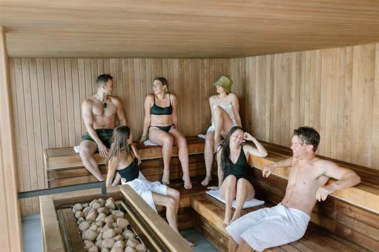 Queenstown: Floating Sauna Experience on Lake Whakatipu - Practical Details and Considerations