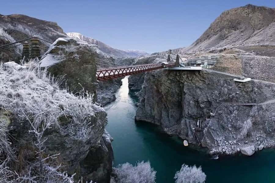 Queenstown: Private Arrowtown and Wanaka Return Day Trip - Starting in Queenstown: Ease and Comfort