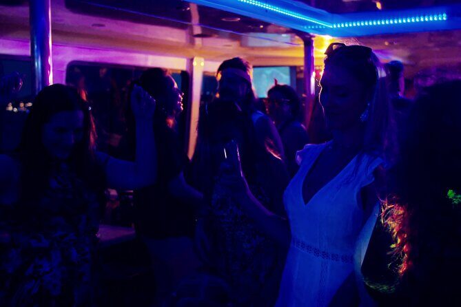 Retro (80s) party cruise on Sydney Harbour - Additional Details and Practical Tips