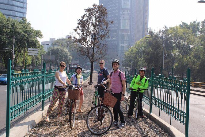 Ride Mexico City Historic Center, highlights w/ taco stop - An In-Depth Look at the Mexico City Bike Tour
