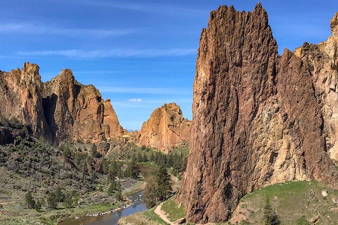 Rock Climbing Day Trip at Smith Rock State Park - An Authentic Climbing Experience at Smith Rock