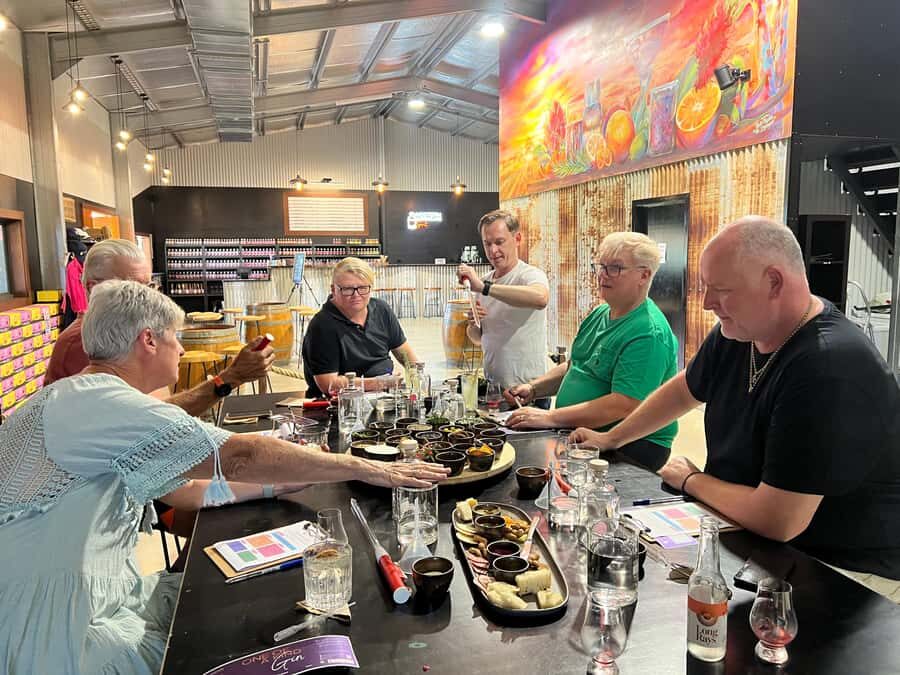 Roma: Private Gin Blending Masterclass - An Authentic Look at the Gin Blending Experience