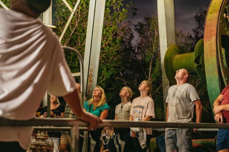 Roma: The Big Rig Night Show Sunset Experience - Deep Dive into the Experience