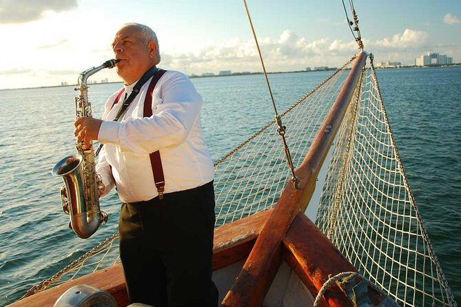 Romantic Dinner on a Spanish Galeon in Cancun - Real Experiences from Travelers