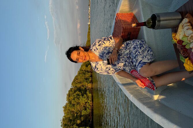 Romantic sunset tour in Río Lagartos, with food - Food and Drink Experience