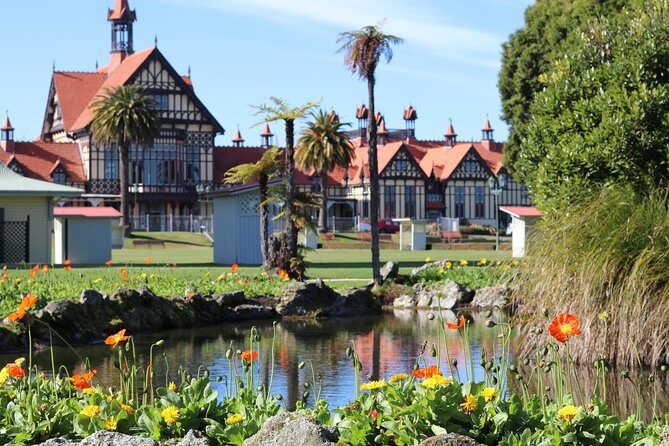 Rotorua Duck Boat Guided City and Lakes Tour - The Itinerary in Detail