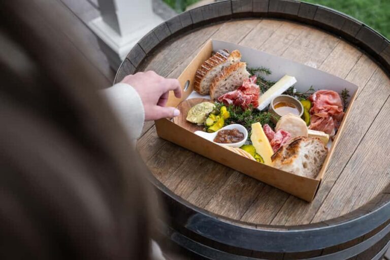 Russell: Paroa Bay Winery - Wine Tasting and Grazing - Transportation, Duration, and Group Size