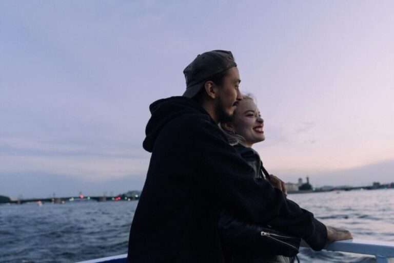 Saint Louis: Private Romantic Tour in The City of Love - The Itinerary: What You Can Expect