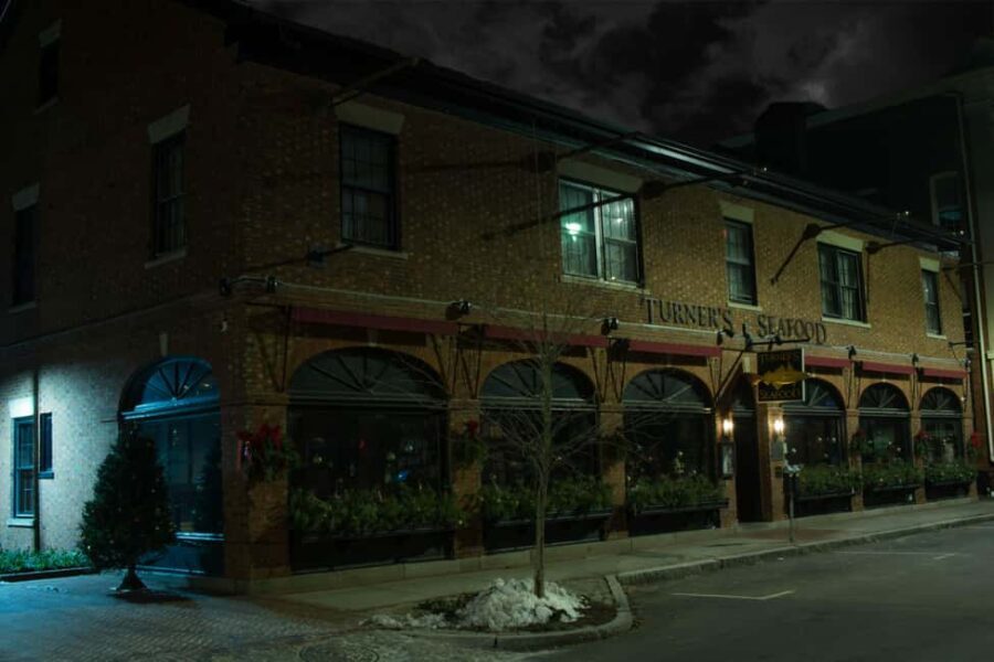 Salem: Boos and Brews Haunted Pub Crawl - Exploring Salem’s Haunted Nightlife: What to Expect