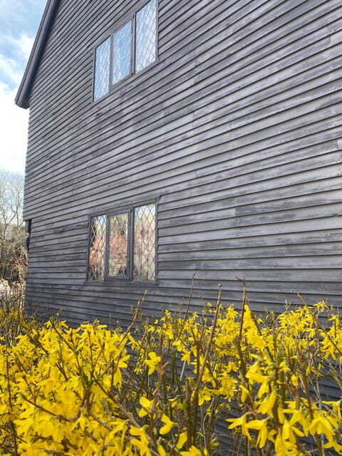 Salem: Specters and Apparitions Ghost Hunting Tour - An In-Depth Look at the Salem Ghost Hunting Experience