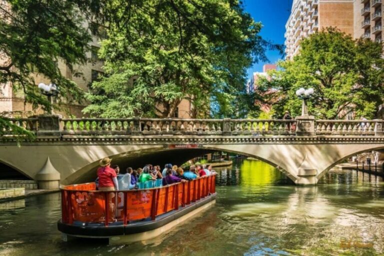 San Antonio Premium City Tour with Alamo & River Walk Cruise - What to Expect From This Tour