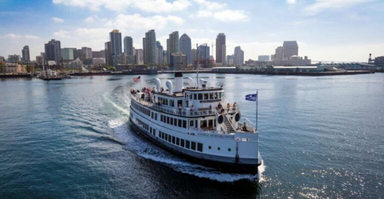 San Diego: Bay Sights and Sips Sunset Cruise - Who is this cruise best suited for?