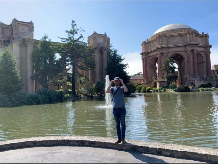 San Francisco: Billionaire's Row & Palace of Fine Arts Tour - What Adds to the Experience