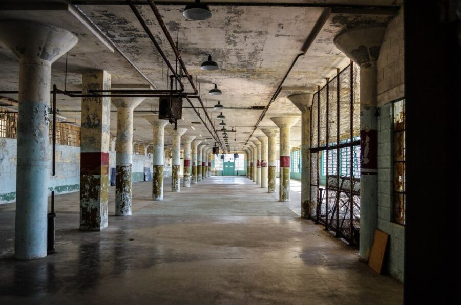 San Francisco: City Highlights Tour with Alcatraz Ferry - The Itinerary in Detail