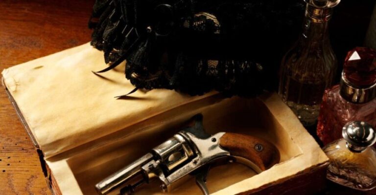 San Francisco: Vintage Murder Mystery Guided Walking Tour - Who Should Consider This Tour?