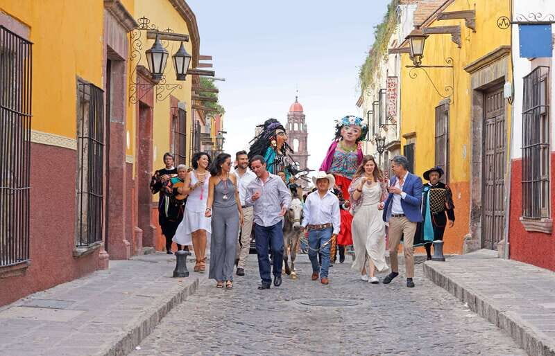 San Miguel De Allende: Downtown Landmarks Walking Tour - An In-Depth Look at the Tour Experience