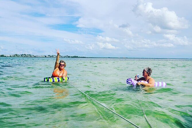 Sandbar, Beach, Dolphin Watching Cruise Sarasota, Florida - Why This Tour is a Great Choice