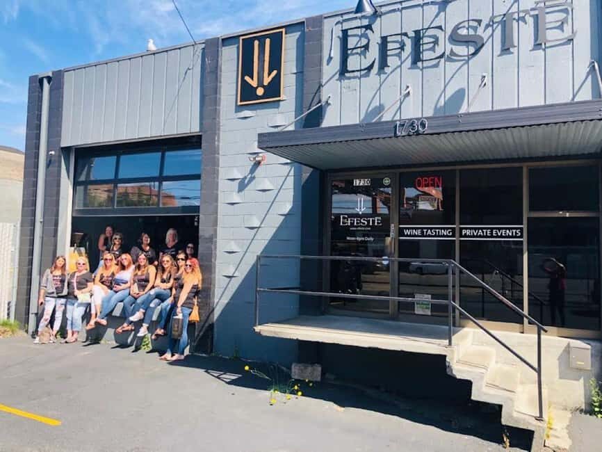 Seattle: Woodinville Guided Wine Tour with Optional Tastings - The Experience of the Guide