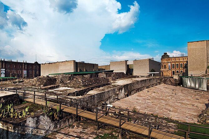 Secrets of the Historic Center Markets and Culture - What to Expect on the Tour