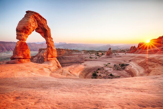 Self Guided Audio Walking Tour of Arches Delicate Arch - In-Depth Look at the Itinerary