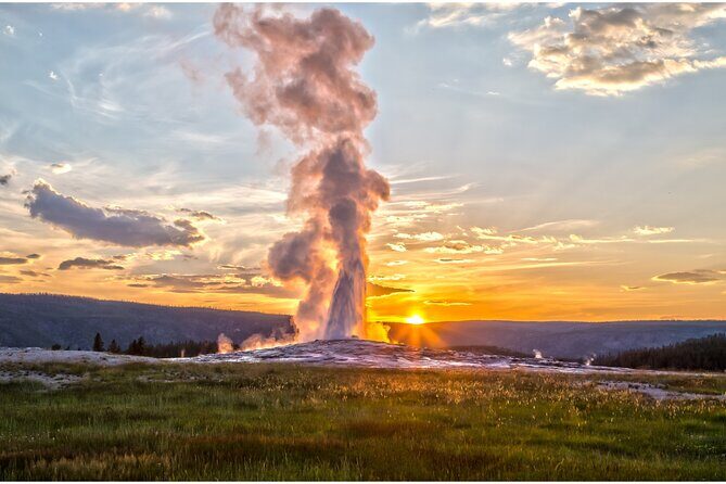 Self Guided Audio Walking Tour of Old Faithful Geyser Basin - Practical Aspects and Why They Matter