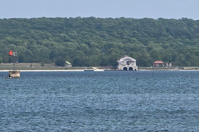 Self-Guided Driving Tour at Door Countys Washington Island - Navigating the Tour: Practicalities and Insights