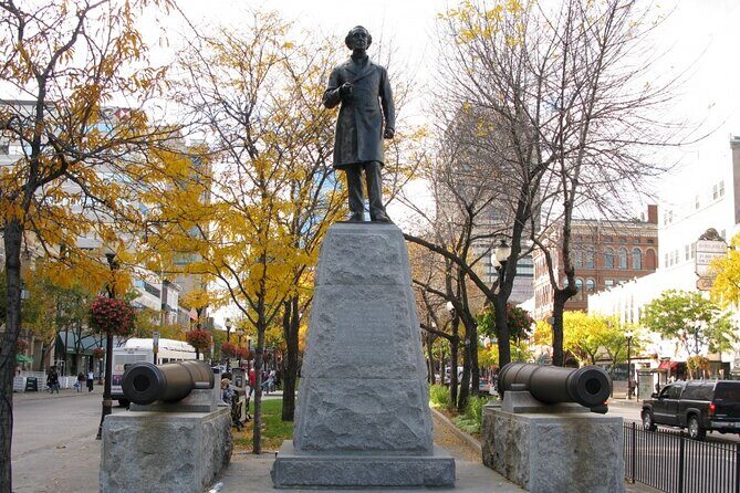 Self-Guided Scavenger Hunt: Hamilton Hopper! - The Itinerary: What Will You Discover?