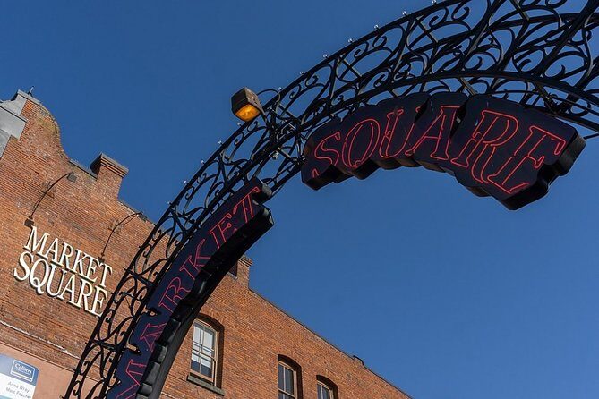 Self Guided Victoria Scavenger Hunt: Sea, Squares & Spirits - What to Expect on the Day