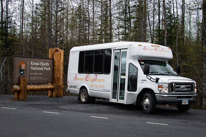 Seward Alaska City Tour and Glacier Viewing - The Transportation and Group Size