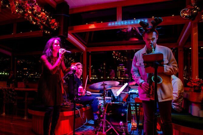 Shared Traditional Music and Hymns Christmas Tour in New York - Who Would Enjoy This Tour?