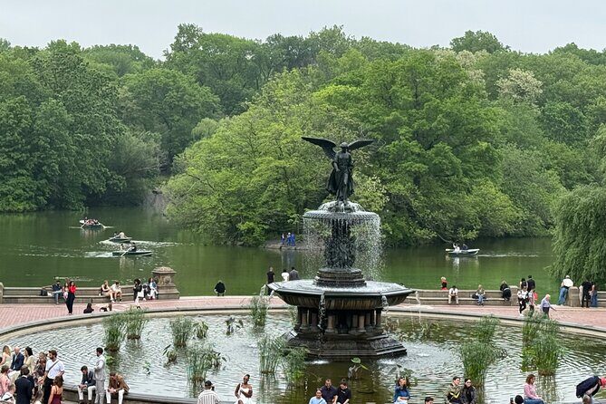 Small Group 2 Hours Walking Tour of Central Park - up to 8 people - The Authentic Experience of a Central Park Walk