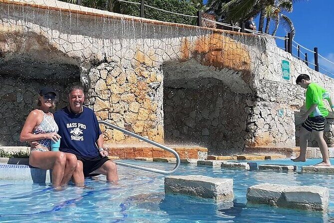 Snorkeling all Day Garrafon Reef Park VIP Isla Mujeres & Kayacking & Beach Club - What to Expect at Garrafón Reef Park