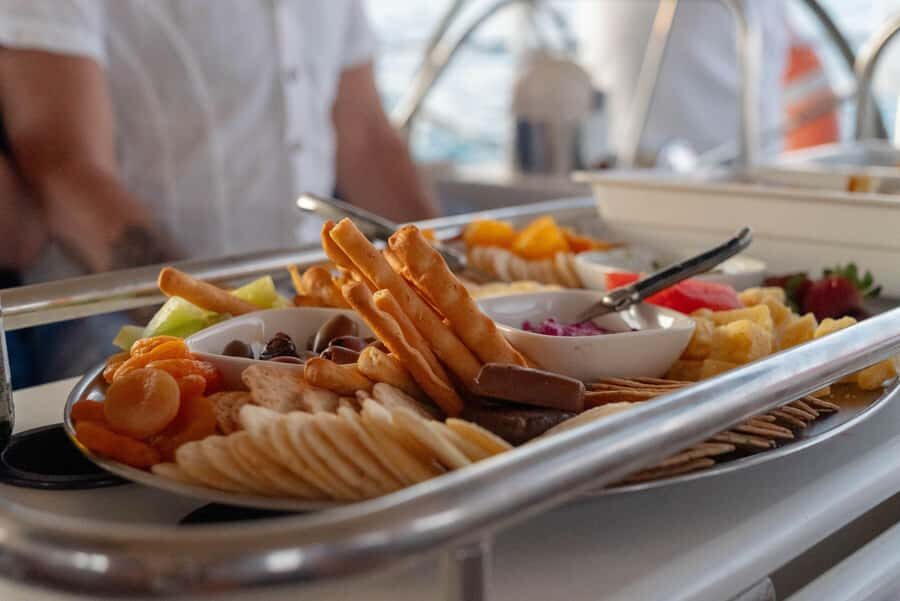 South Molle Island Whitsundays: ideal for cruise ships - The Magic of South Molle Island