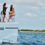 Special offer COMBO 2x1 (Tour to Isla Mujeres and Chichén Itzá ) for 1 price! - What to Expect in Terms of Transportation and Group Size