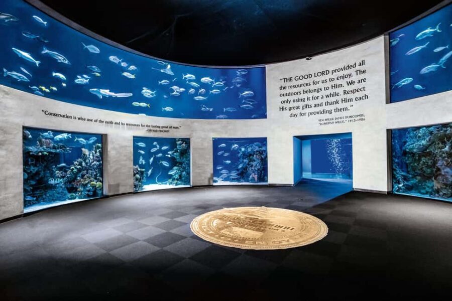 Springfield: Wonders of Wildlife National Museum & Aquarium - The Itinerary: What You Can Expect