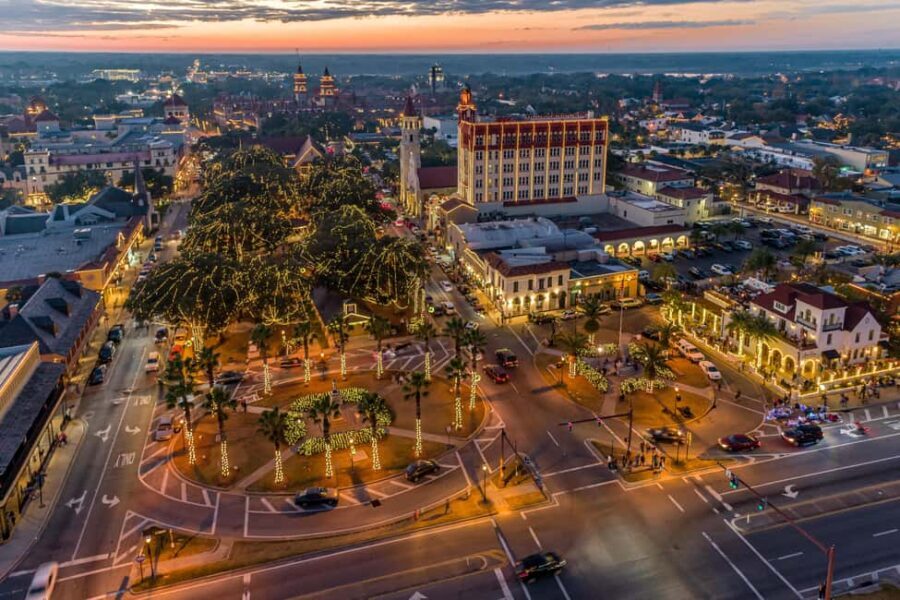 St Augustine: Nights of Lights Trolley Tour - Who Should Consider This Tour?