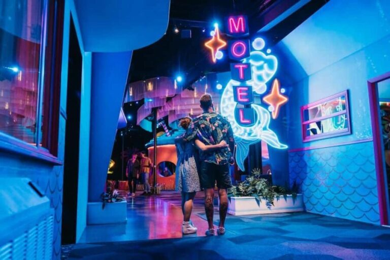 St. Petersburg: Immersive Art Experience - The Experience: From Entry to Exit