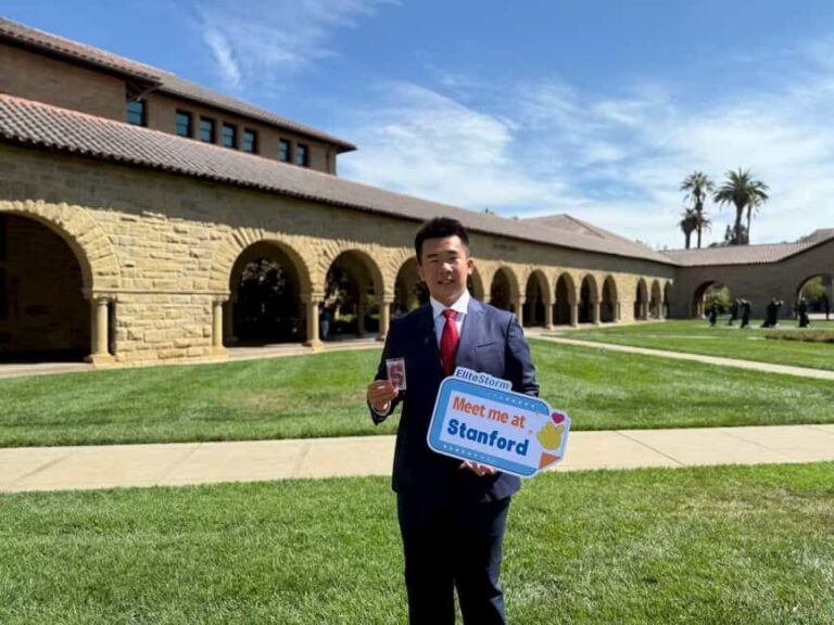 Stanford University: Guided Walking Tour with Student - Key Points