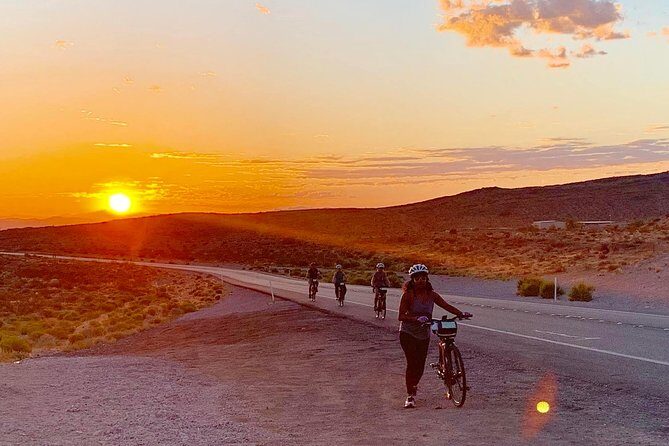 Sunrise Red Rock Canyon Self-Guided Electric Bike Tour with Hotel Pick-up - FAQ