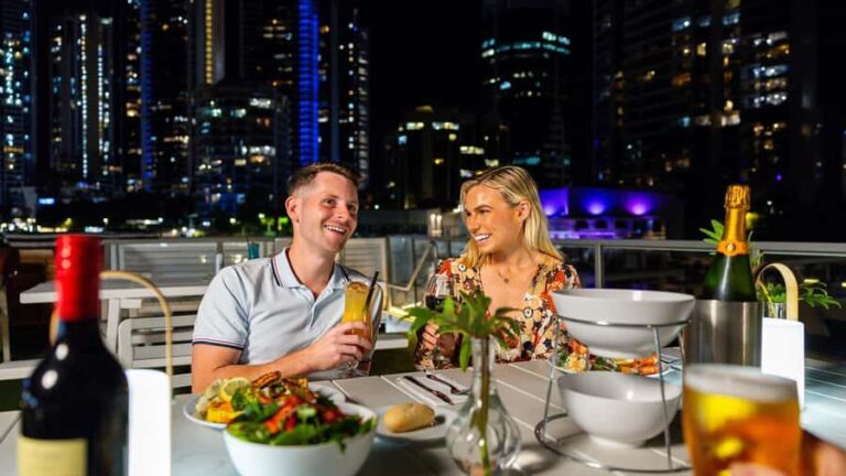 Surfers Paradise: Buffet Dinner Sightseeing Cruise - Dining Experience: Gourmet Buffet in a Scenic Setting