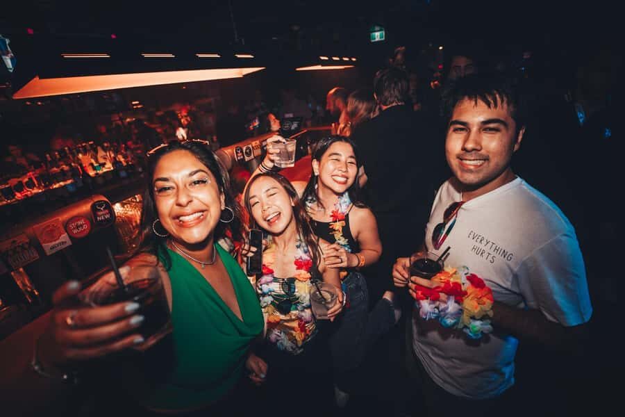 Sydney: Big Night Out Pub Crawl with Local Party Hosts - An In-Depth Look at the Sydney Big Night Out Pub Crawl