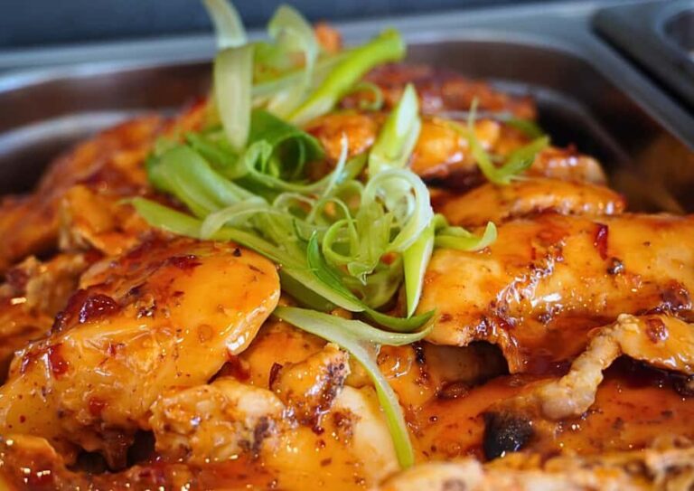 Sydney: Harbour Cruise with Buffet Lunch - Why This Tour Works for Different Travelers