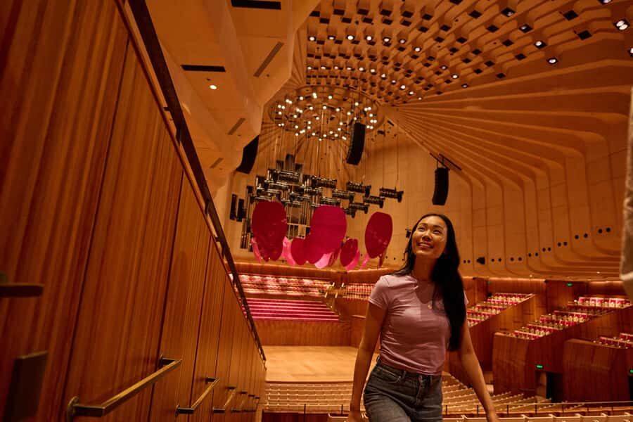Sydney: Opera House Guided Tour In Your Language - FAQ