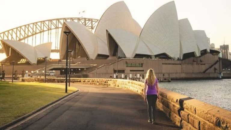 Sydney Private Half Day Tour: Icons, Beaches & History - Who Will Enjoy This Tour?