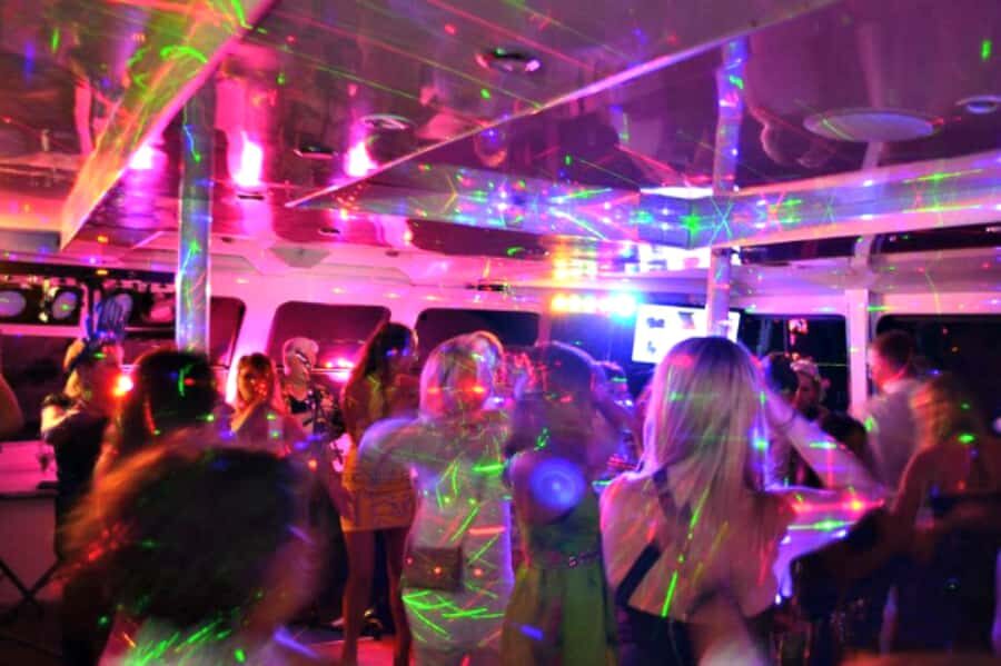 Sydney: Rock N Retro Hits Cruise with Buffet & DJ - An In-Depth Look at the Rock N Retro Hits Cruise