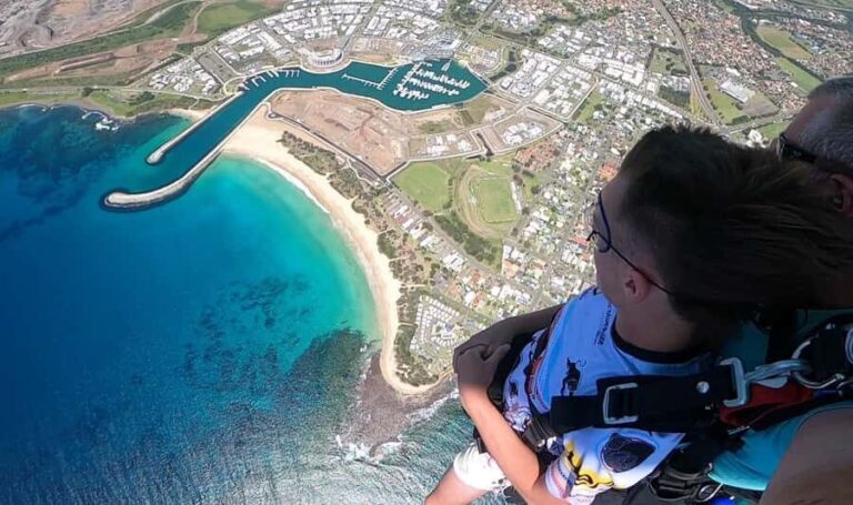 Sydney, Shellharbour: 15,000ft Tandem Beach Skydive - What Sets This Skydiving Experience Apart