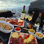 Tahiti Lagoon: An unforgettable sunset cruise facing Moorea - Setting Sail: What to Expect