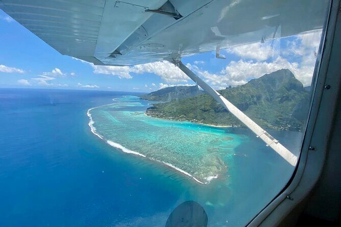 Tahiti: Tour of the island with Taxi Boat and flyover by private plane - The Sea Adventure: Taxi Boat Ride